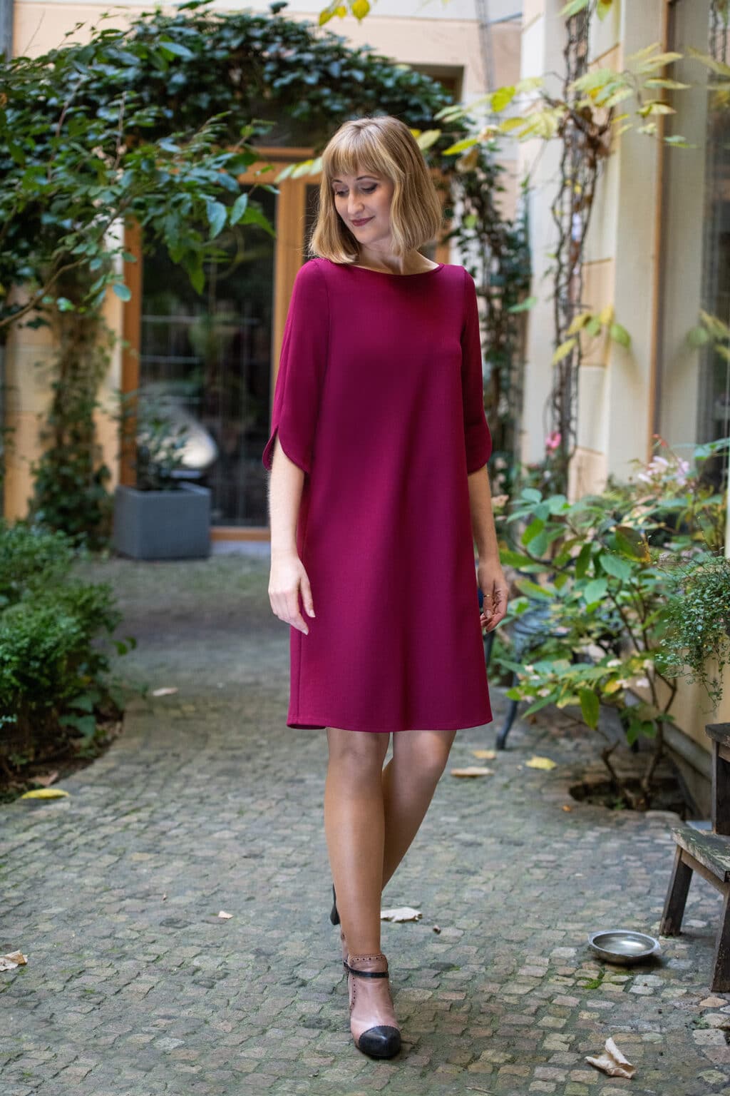 Kurzes, schlichtes A-Linien Kleid in bordeauxrot - Charlotta - Jekyll ...
