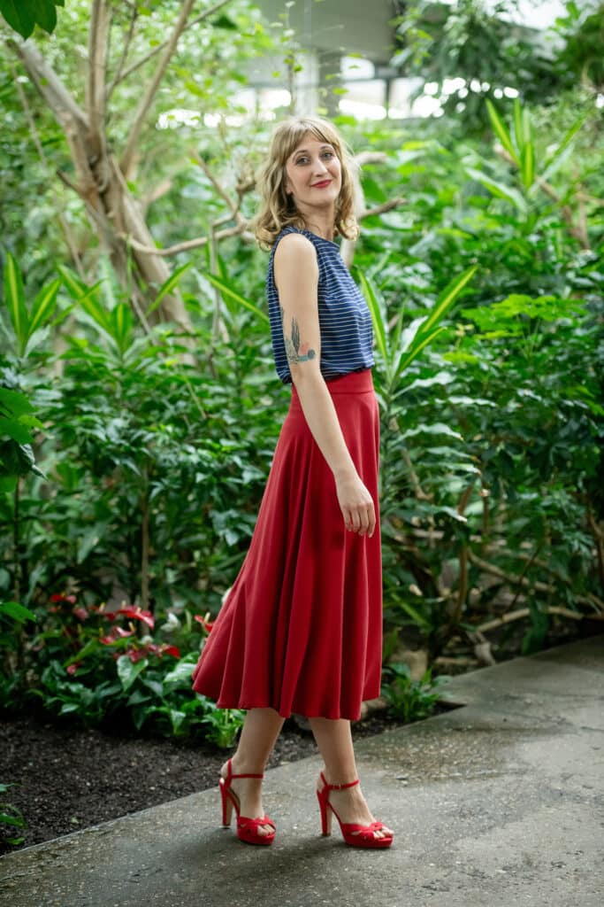 Schwingender Midirock in rot - JOY - Jekyll und Kleid